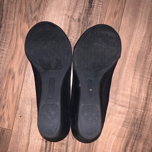 dexflex comfort | Shoes | Dexflex Comfort Suede Slip On Wedges | Poshmark